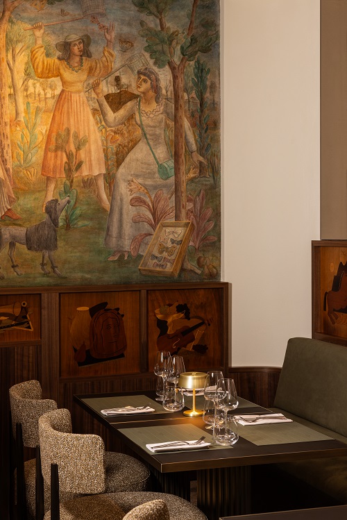 FEDERALE 1855 and META Restaurant in Piazza della Riforma - Ticino Welcome